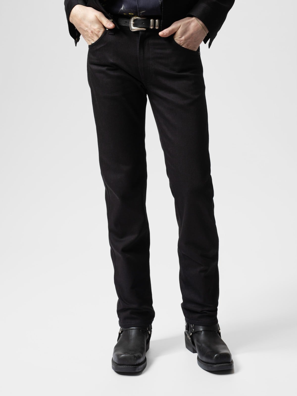 Slim Jim Dry Black Tar | Nudie Jeans | Create Tomorrow's Vintage