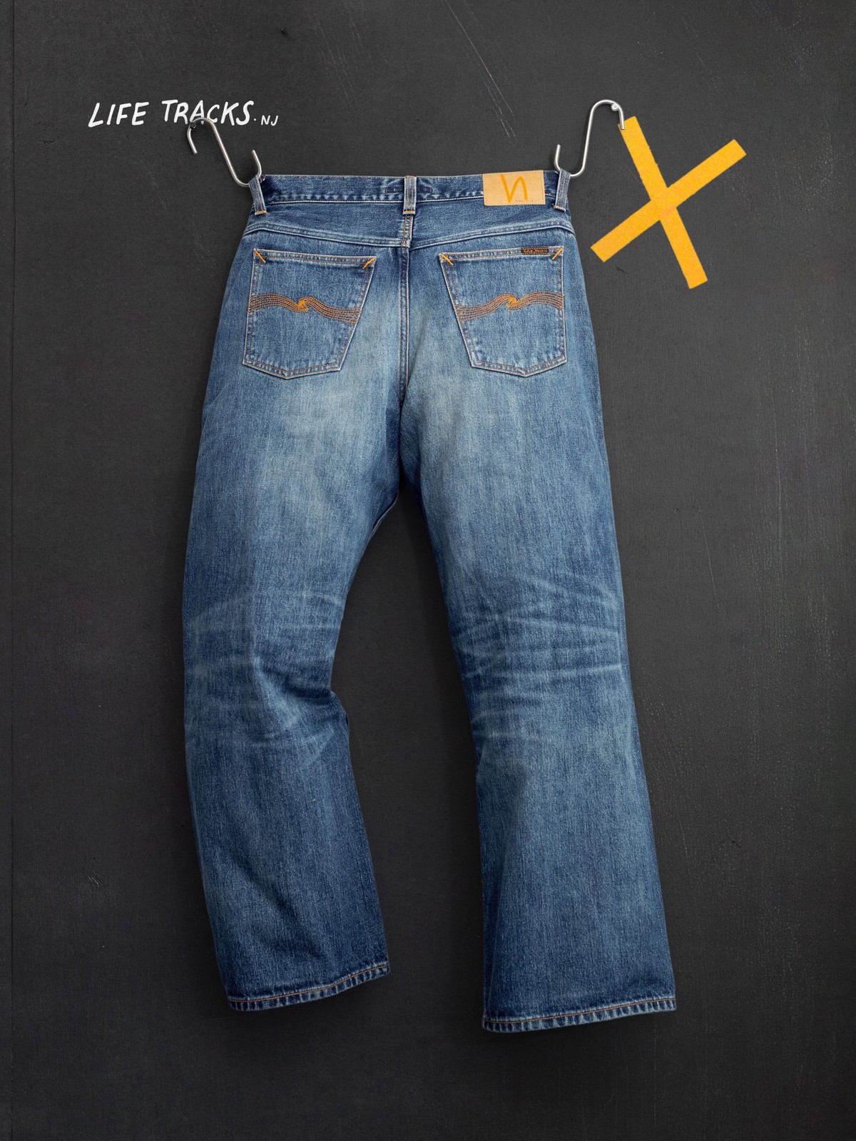 Loud Larry Muted Tracks loose wide-leg jeans | Nudie Jeans